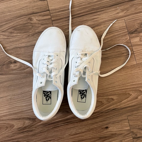 Vans | Shoes | All White Vans Ward Lo Platform Sneaker Size 8 | Poshmark
